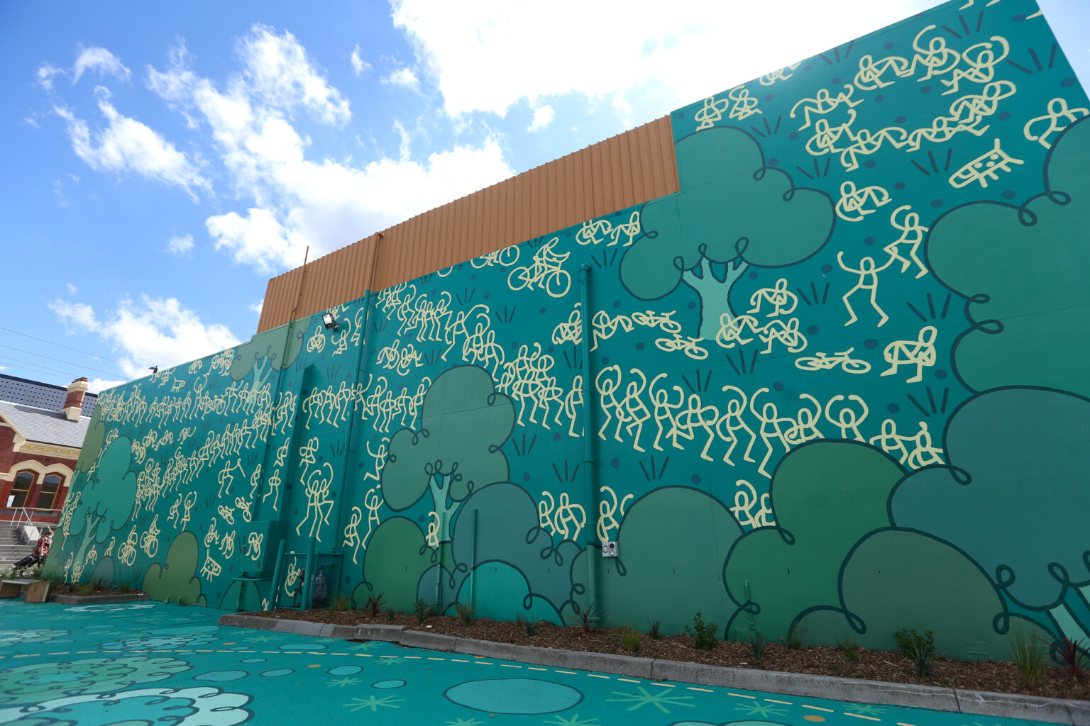 WALL & ROAD MURALS | Tom Civil